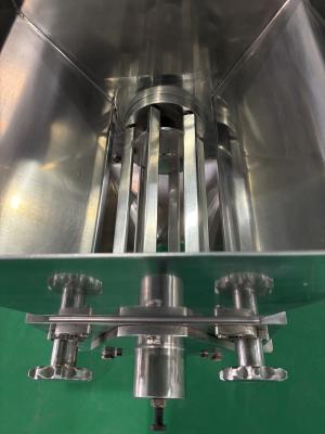China YK Swing Granulator Controllable Particle Size SS High Speed Mixer Granulator for sale