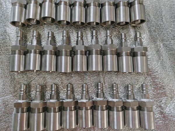 Female Threaded Connection Stainless Steel 304 Atomizing Nozzle For Aeration Pipe