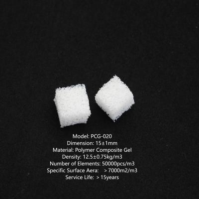 Китай Высокоэффективный MBBR биопленочный носитель с удельной массой > 0,96 г/см3 и эффективной поверхностью > 500 м2/м3 для очистки сточных вод продается