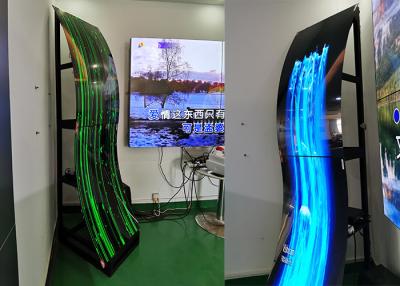 Cina Video pavimento curvo a 65 pollici della parete 400cd/M2 di OLED che sta il contrassegno di Digital in vendita