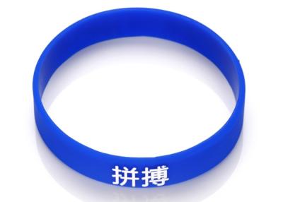 Cina Braccialetti personalizzati in gomma siliconica con logo 3D per creatività promozionali in vendita