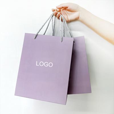 中国 Custom Kraft Paper Bag Packaging With Window for Gift Craft Recyclable and Smell Proof 販売のため
