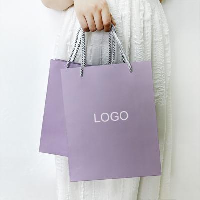 China Custom Kraft Paper Bag Packaging With Window for Gift Craft Recyclable and Smell Proof Te koop