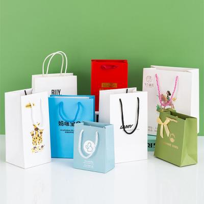 China Custom Order Accepted Toowin Offset Printed Paper Bags for Eco-friendly To-Go Takeout for sale