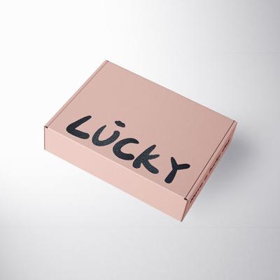Cina Dimensioni personalizzate Accepted Purple Cardboard Corrugated Paper Box per dolci e trucco reale in vendita
