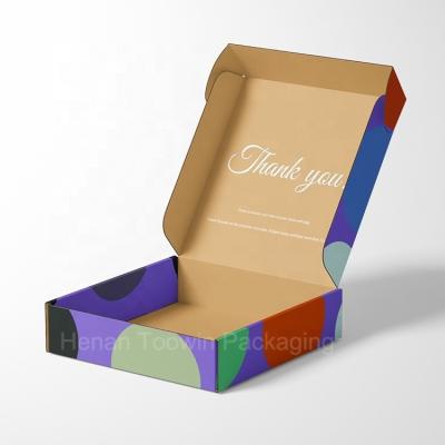 Cina Scatole rigide di lusso quadrate T-shirt dirette confezionate per una presentazione elegante in vendita