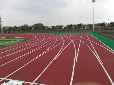 Cina Sport all'aperto dell'unità di elaborazione della plastica che pavimentano per la colata per qualsiasi tempo della pista corrente in vendita