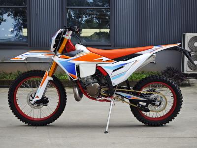 China 250cc Enduro Motorcycle Two Stroke Engine Water Cooled Off Road OEM Manufacturer for sale