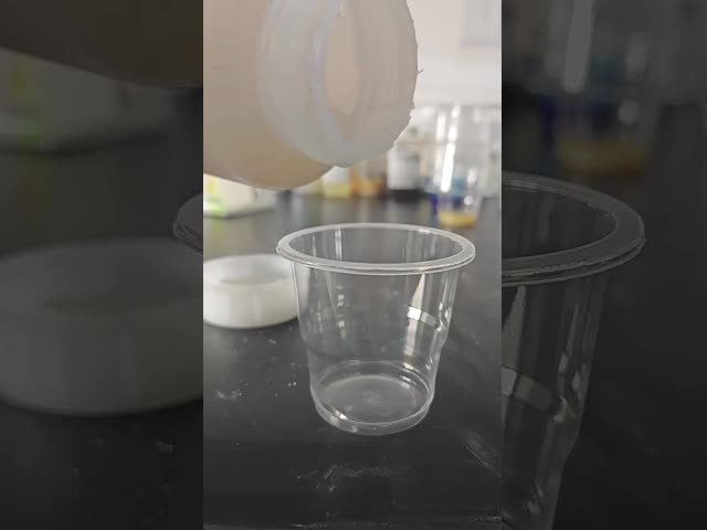 Emulsione acrilica per rivestimento di carta