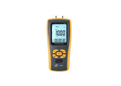 China GM511 1.5V AAA Pressure Manometer Automatic Shutdown for sale
