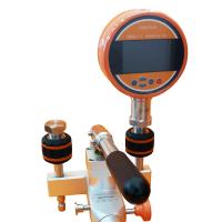 China Precision Digital Pressure Gauge 250MPa 0.05FS Portable Calibrator DC24V for sale