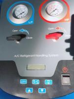 China Basic Modle Auto AC Recovery Machine Manual Mini Tank Gas Refill R134a for sale