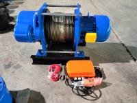 China YG Round Stock Grabs for Steel and Concrete Pipes 0.5-5 Ton Capacity 50-320mm Jaw Opening for sale