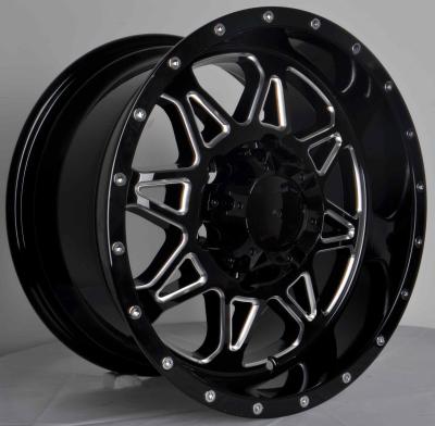 Cina Ruote di automobile ad alta resistenza 4x4 di colore nero con il labbro del taglio a macchina, PCD 139,7 - 114,3 in vendita