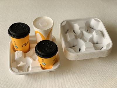 Cina supporto di tazza biodegradabile del caffè di 4 tazze di 0.7mm del trasportatore spesso della bevanda concimabile in vendita