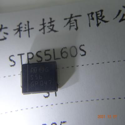 中国 STPS5L60S シングル PWR SMC IC 統合チップ 520mV 60V 販売のため