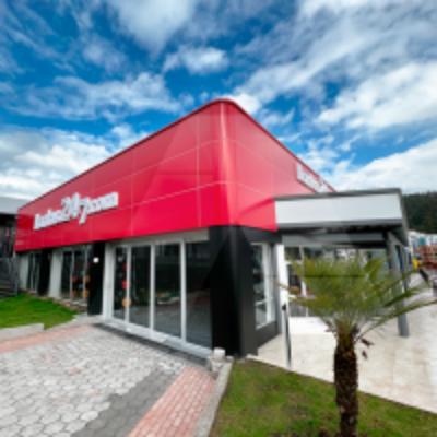 汚染と塵から建物を保護する 防火アルミ複合板とナノPVDFコーティング