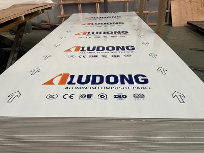 China FR B1 Grade PVDF Coated Fireproof Aluminum Composite Panel 4mm Thickness for Buildings for sale