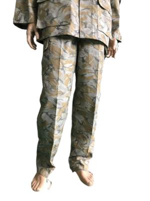 Китай Тактическое камуфляжное снаряжение BDU Военная форма с несколькими большими карманами продается