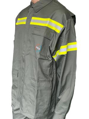 China Sicherheitsuniform Feuerwehr-Anzug mit Reflektorband für Männer Knöpfe und Velcro Jacke und Hose Standard Feuerwehr-Uniform zu verkaufen