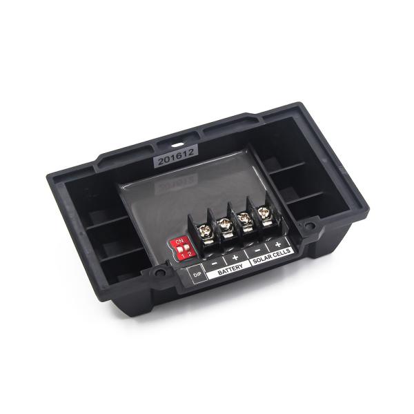 Quality IP67 Solar PV Charge Controller 8A PWM Solar Power Controller Solar Cell Charge for sale