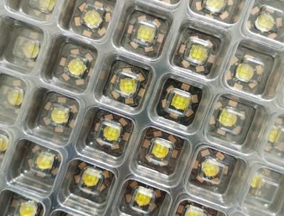 China 900lm 1100lm 10W High Power White LED COB 850mA Forward Current for sale