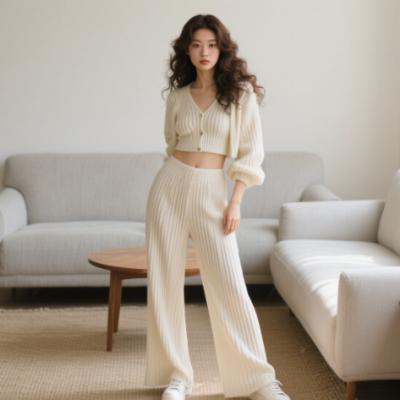 China Outdoor Polyester Pants Fabric Lightweight Polyester Nylon Blend Fabric 193GSM for sale