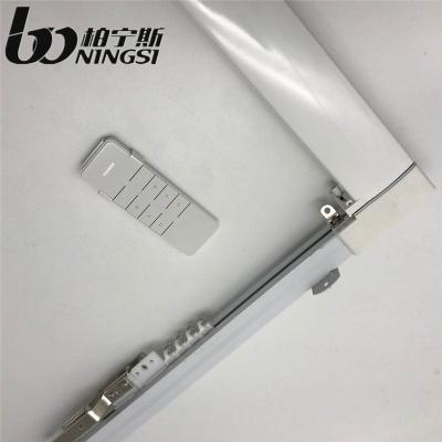 China Op zwaar werk berekende Spoor van het het BEREIK het Standaardl600cm Slimme Gordijn van de aluminiumlegering Te koop