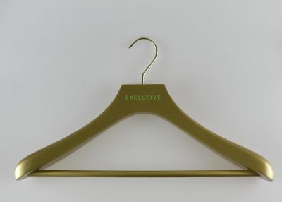 China Luxury Modern Clothes Hangers Gold Wooden Hangers 4.5 CM Shoulder Wide for sale