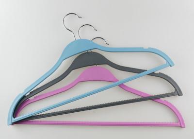 China Contemporary Ladies Clothes Hangers Plastic Sweater Hangers Customized Logo for sale