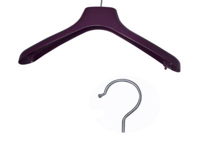 China Private Label Mens Plastic Suit Hanger For Clothes Eco Friendly Recyclable for sale