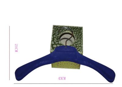 China Contemporary Wall Hanging Velvet Clothes Hangers With Multiple Coat Hooks for sale