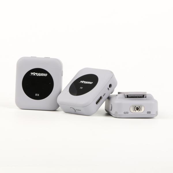 Quality 797Audio AWCR01 Iphone Wireless Handheld Microphone System Dual Channel Portable for sale