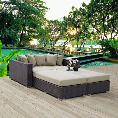 China Luxury Outdoor Wicker Furniture Rattan Garden Daybeds Sofa Set with Cushion for sale
