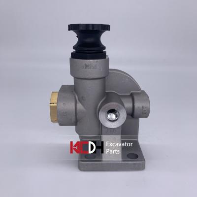 Cina Base di alluminio manuale della pompa di olio del filtro del carburante dalle parti P502463 dell'escavatore di Kobelco SK200-8, adatta ad assemblea di filtro dell'aria in vendita