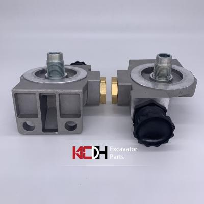 Cina Base di alluminio manuale della pompa di olio del filtro del carburante dalle parti P502463 dell'escavatore di Kobelco SK200-8, adatta ad assemblea di filtro dell'aria in vendita