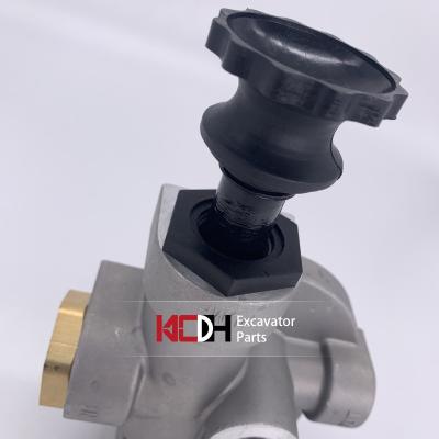 Cina Base di alluminio manuale della pompa di olio del filtro del carburante dalle parti P502463 dell'escavatore di Kobelco SK200-8, adatta ad assemblea di filtro dell'aria in vendita