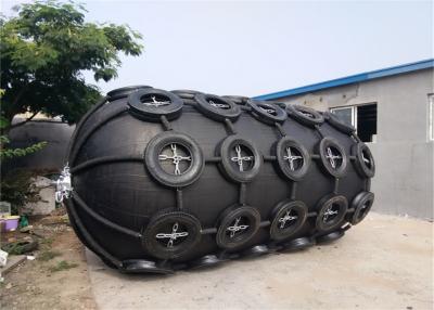 China Black Barge Rubber Floating Yokohama Fender Pneumatic Inflatable for sale
