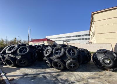 Chine Pneumatique flottant de type Yokohama de type 1,5x3m à vendre