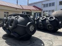 China Black Rubber Marine Inflatable Fender High Performance for sale