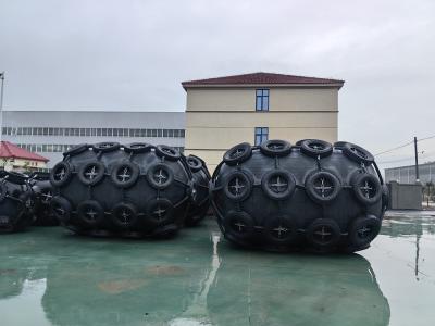 China Black Rubber Pneumatic Rubber Fender / Inflatable Docking Fender for sale