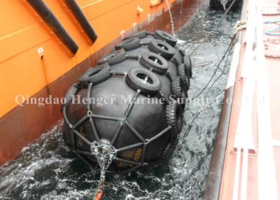 China Passed ISO Marine Barge Pneumatic Rubber Fender Offshore Chain Tyre Type for sale
