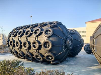 China Defensa neumática de goma duradera de alta presión, a prueba de envejecimiento en venta