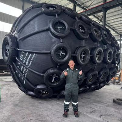 China Korrosionsbeständiger pneumatischer Gummifender für Salzwasserumgebungen zu verkaufen