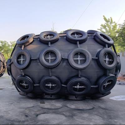China ISO17357 Certified Pneumatic Rubber Fender with Customized Sizes 0.3-4.8M and 50kpa & 80kpa Pressure Options for sale