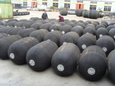 China 50kpa 80kpa Yokohama Dock Rubber Fender Floating Pneumatic Ribbed Fender for sale