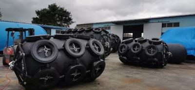 중국 50Kpa 내부 압력 바다 고무 구조망 압축 공기를 넣은 고무 구조망 판매용