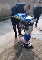 China Multifunctional Gasoline Engine Impact Compactor Ideal for Road Construction Projects for sale