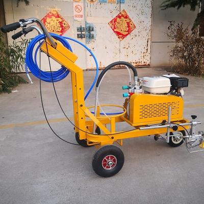 Cina Macchina di marcatura della linea stradale a spruzzo freddo a mano a colori personalizzata con motore a gas in vendita