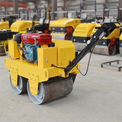 China 1350*850*1250 mm Zware dubbele trommel trillingsmachine voor het bouwen van wegen Te koop